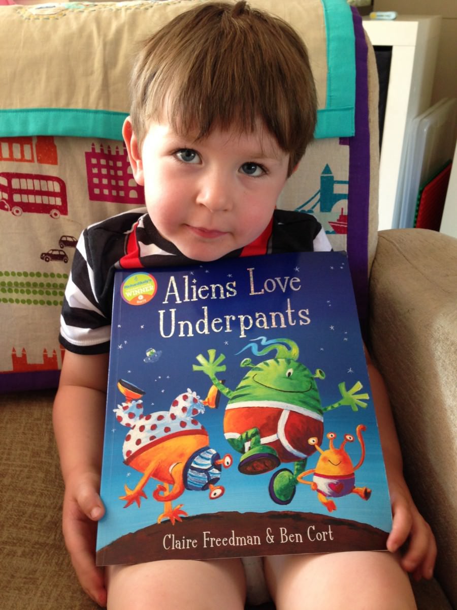 Summer Love Books Exchange: Aliens love Underpants