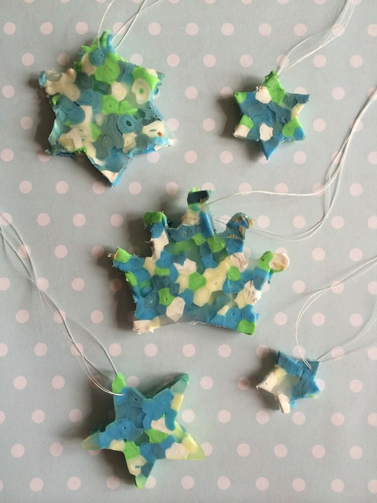 Frozen inspired sun catchers - the-gingerbread-house.co.uk