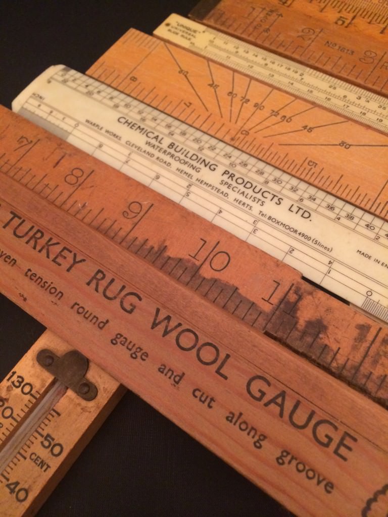 How to make an upcycled ruler Christmas tree - the-gingerbread-house.co.uk