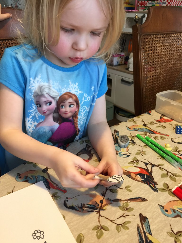 Welsh love spoon craft for St David’s Day - the-gingerbread-house.co.uk