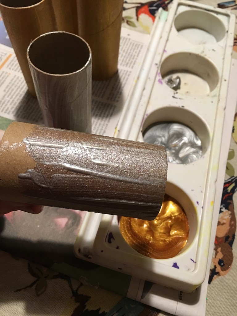 Cardboard tube rockets - the-gingerbread-house.co.uk