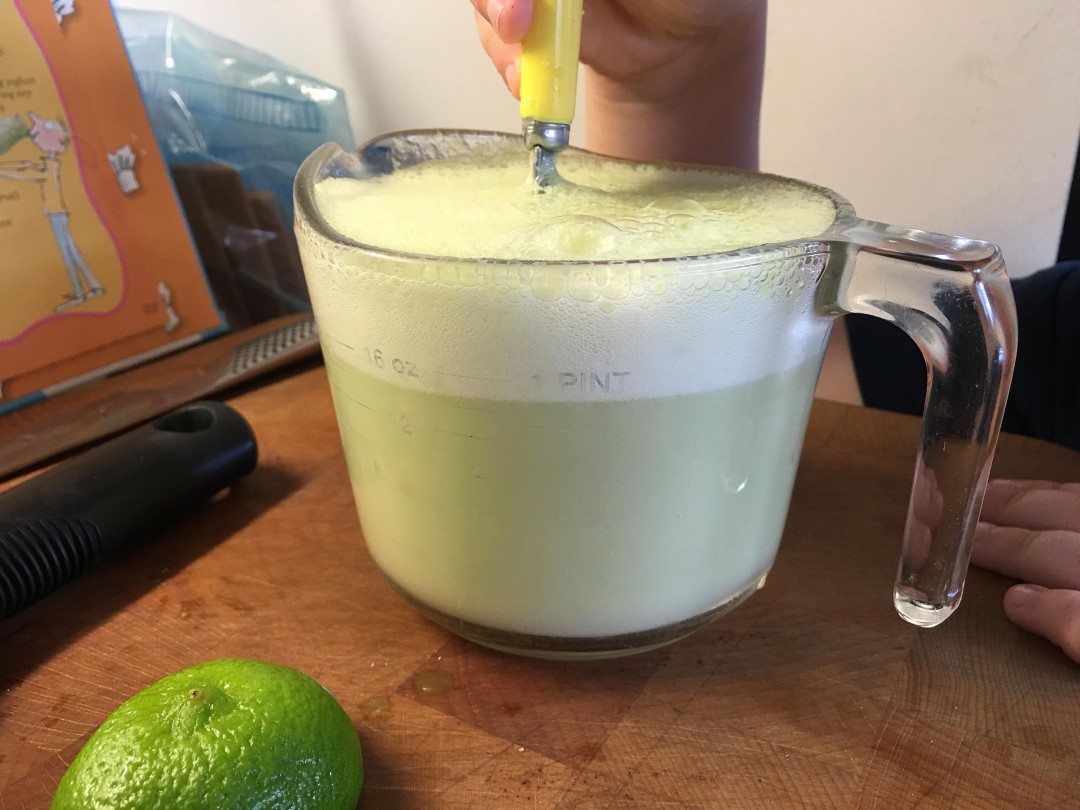 Recipe for The BFGs Frobscottle drink - the-gingerbread-house.co.uk