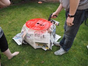How to make a cable reel fairy house - the-gingerbread-house.co.uk