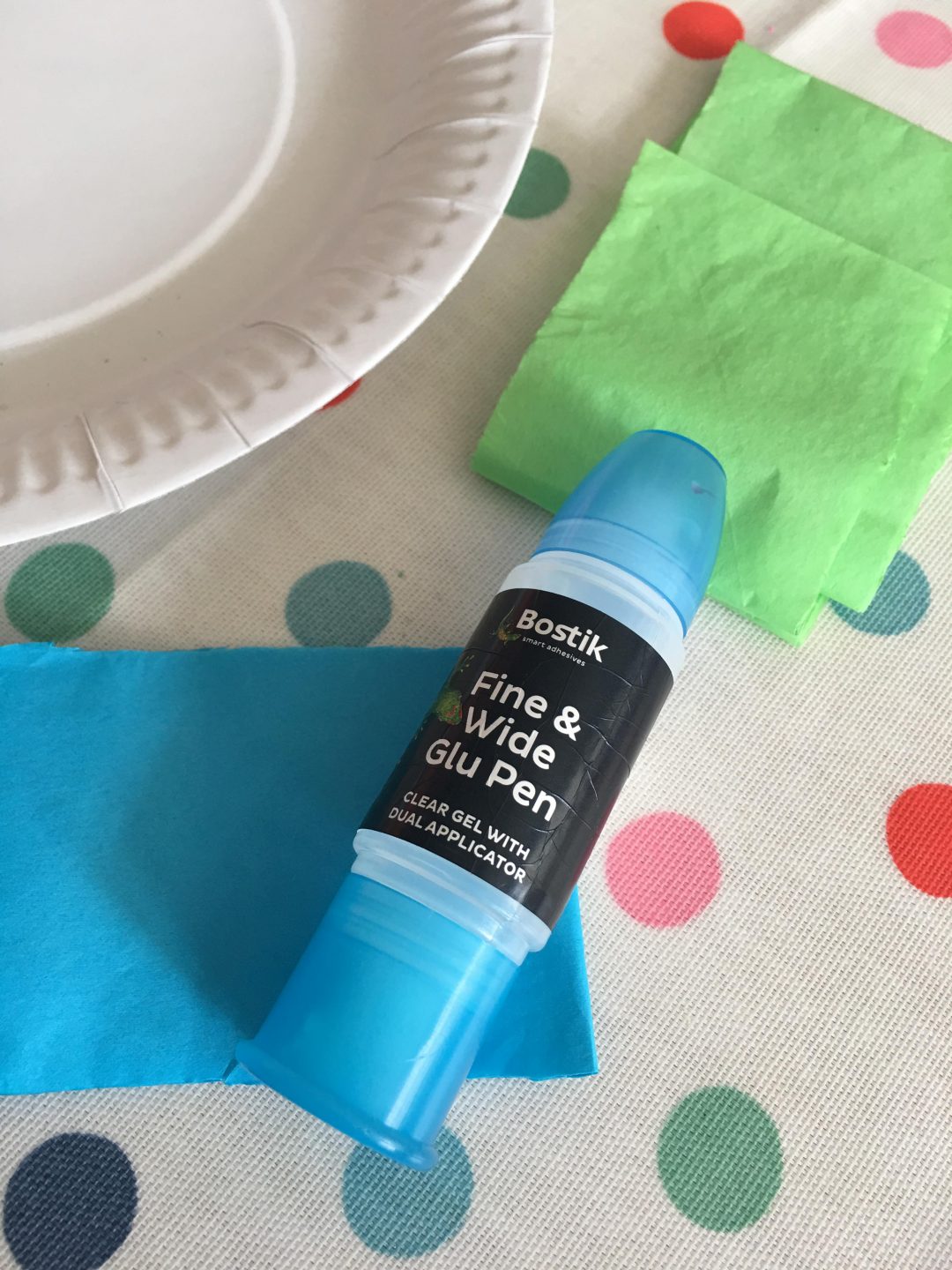 Easy paper plate pond craft for kids - the-gingerbread-house.co.uk