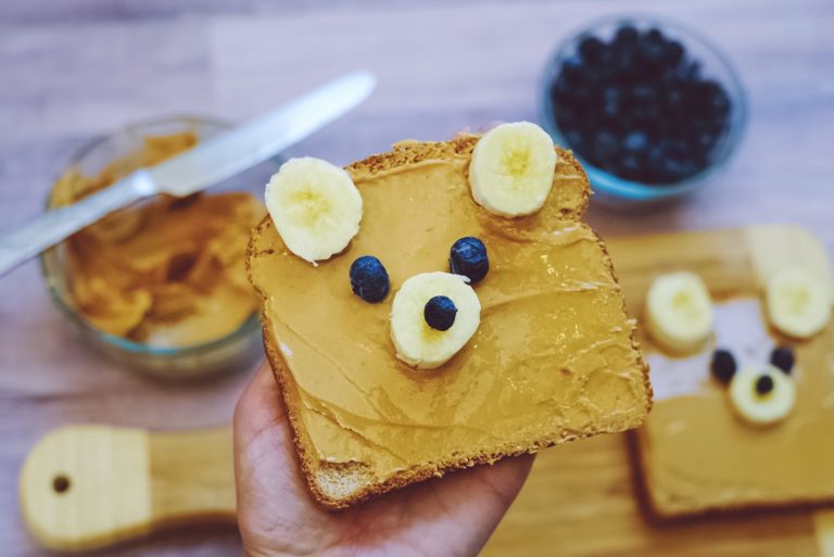 How to make Teddy Bear Toast - the-gingerbread-house.co.uk