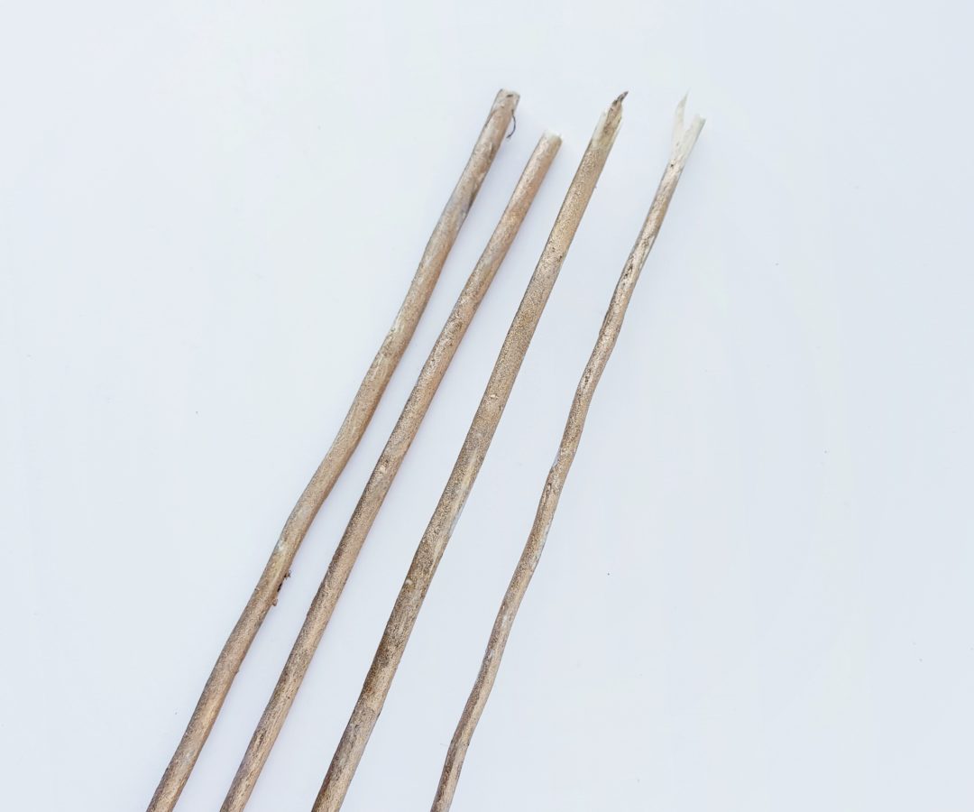 Easy Christmas tree stick craft for kids - the-gingerbread-house.co.uk