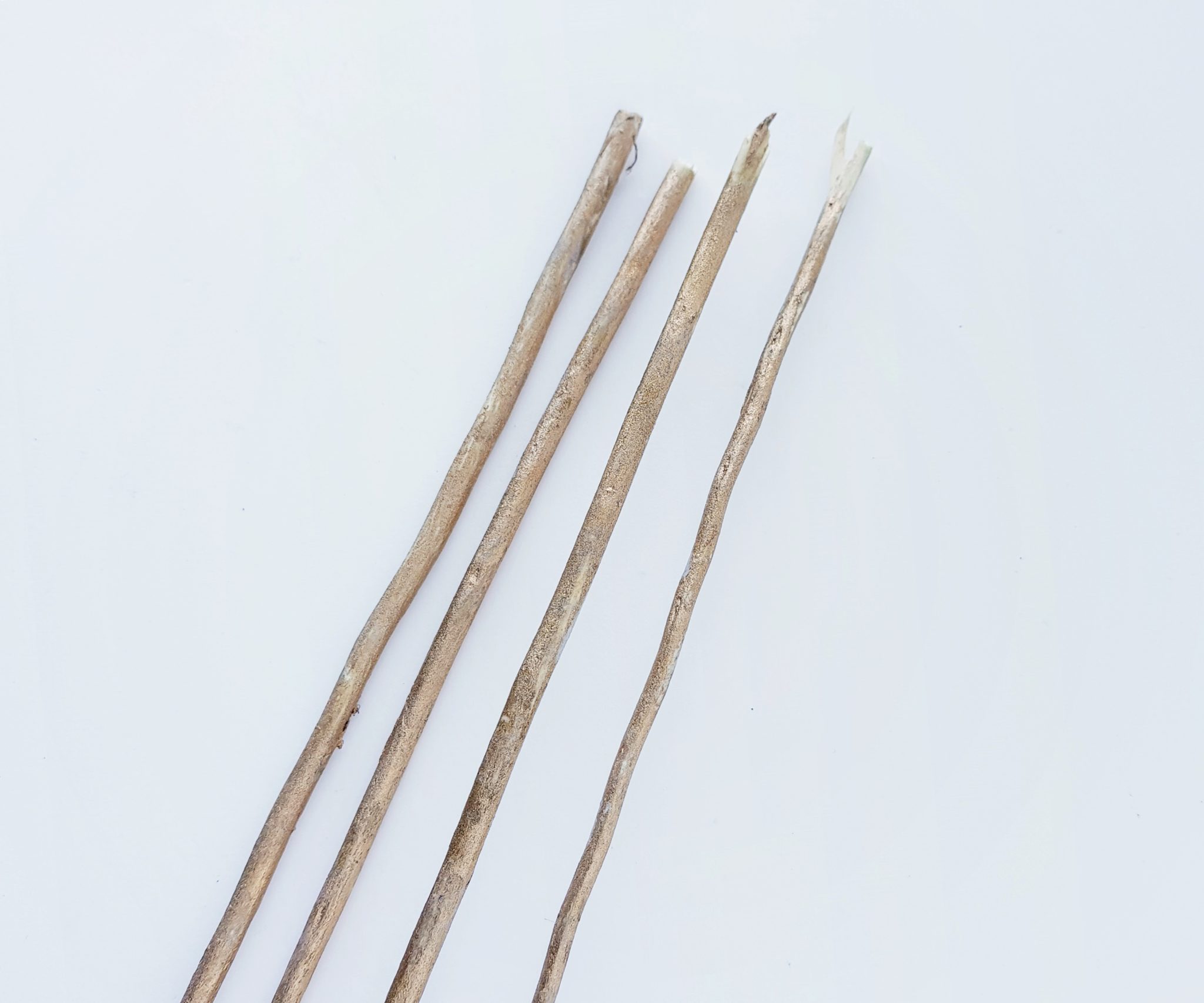 Easy Christmas tree stick craft for kids - the-gingerbread-house.co.uk