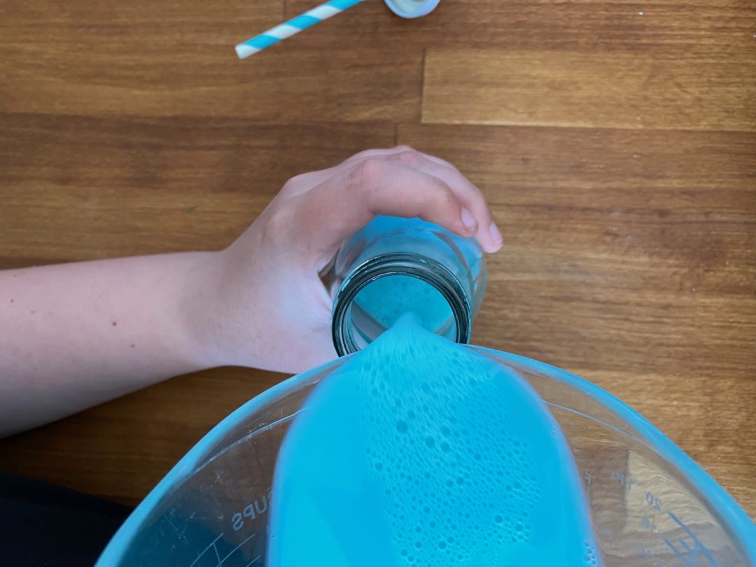 Simple Tatooine Bantha milk {aka Star Wars blue milk} - the-gingerbread ...