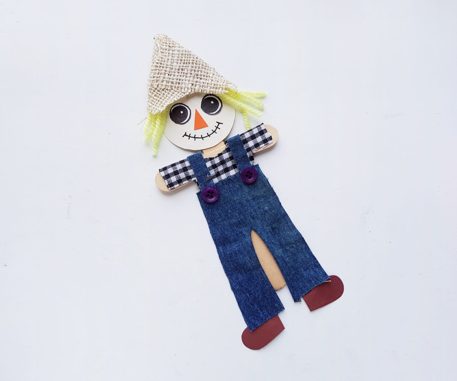 Recycled Scarecrow craft for kids {and free printable} - the ...