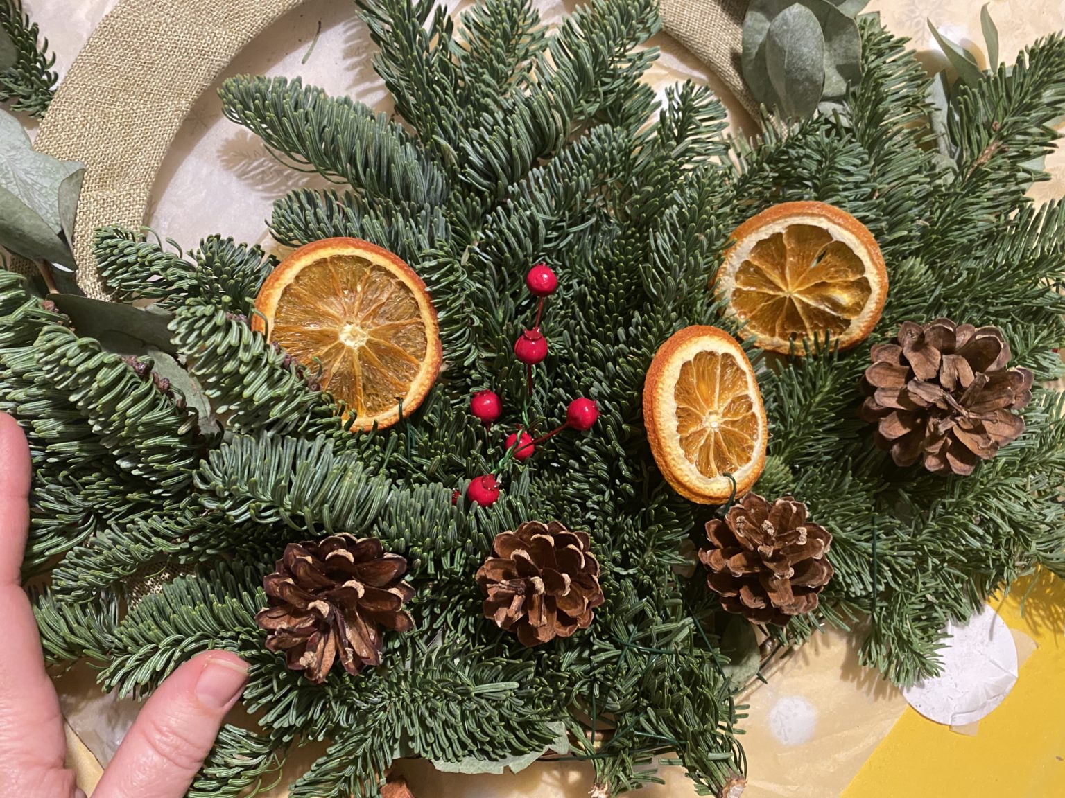 {Giveaway} Christmas Wreath Kit from I Do Handmade - the-gingerbread ...