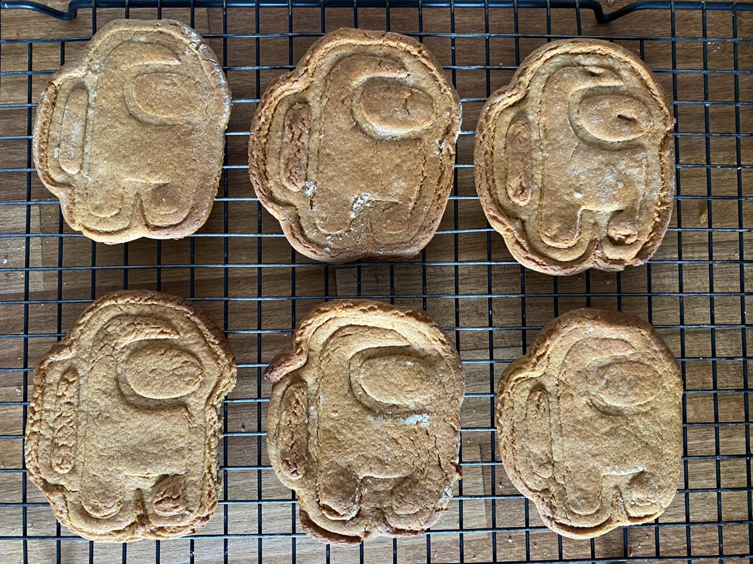 Among Us gingerbread biscuits - the-gingerbread-house.co.uk