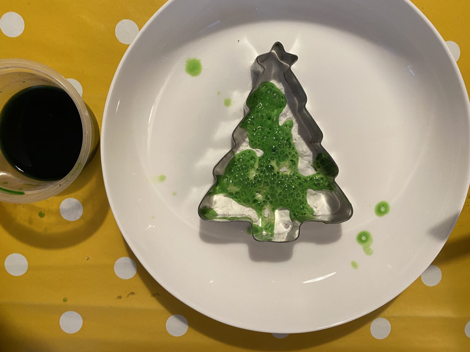 Fizzy Christmas cookie cutters - the-gingerbread-house.co.uk