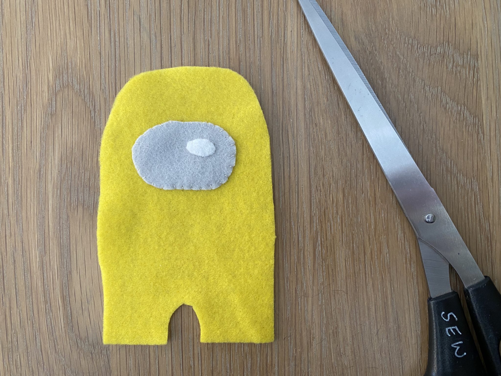 How to make your own Among Us Crewmates - the-gingerbread-house.co.uk