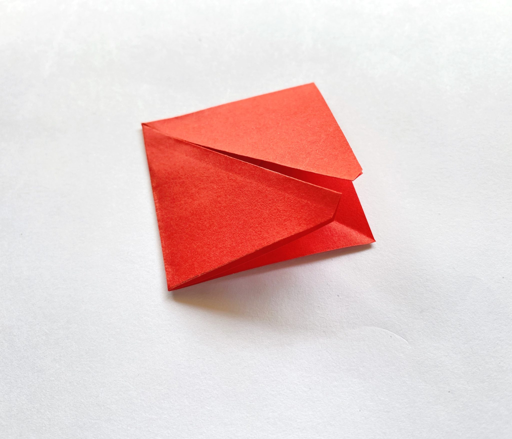 Fold a Valentine paper heart origami bookmark - the-gingerbread-house.co.uk