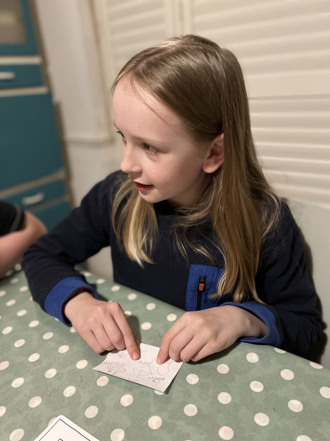 Six Second Scribbles {game review} - the-gingerbread-house.co.uk
