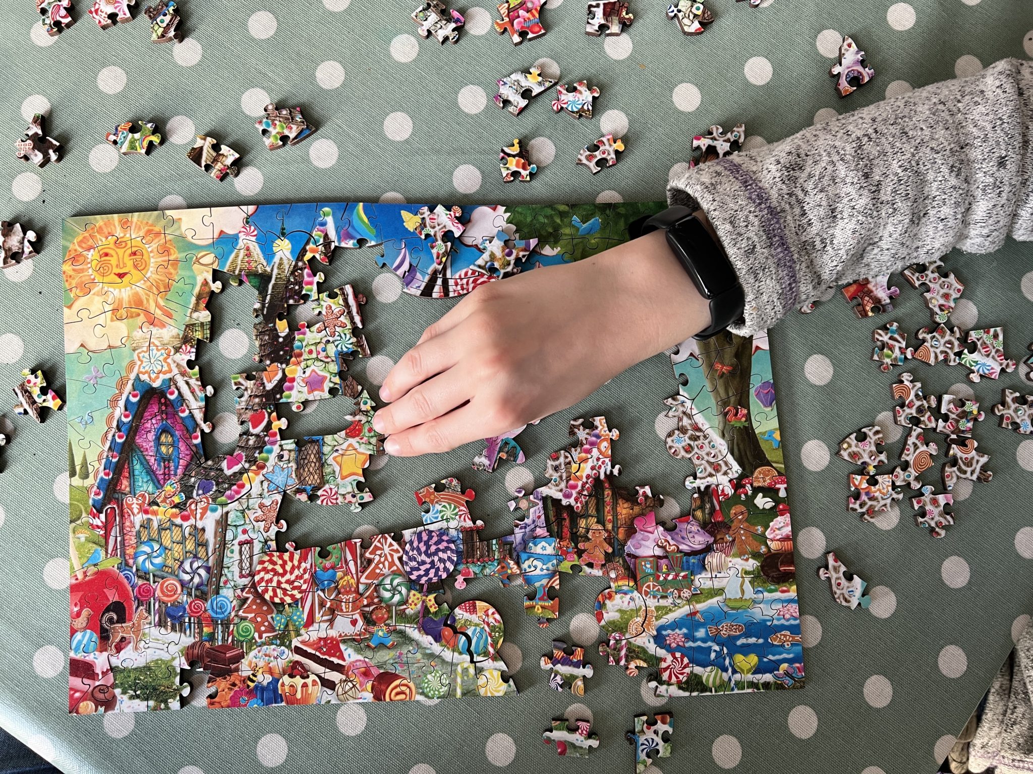 Gingerbread Manor puzzle {review and giveaway} - the-gingerbread-house ...